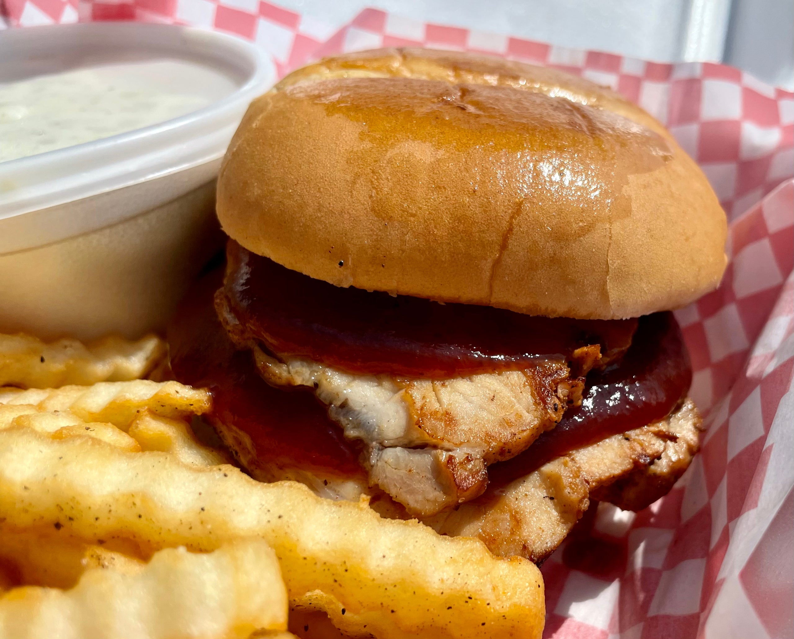 Boneless Rib Sandwich meal | The Dairy Cup